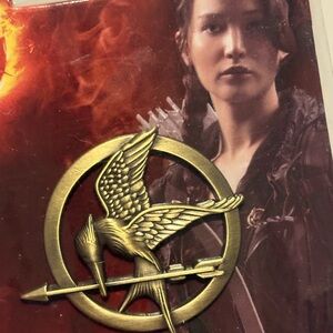 Games | The Hunger Games Mockingjay Pin Gold | Poshmark